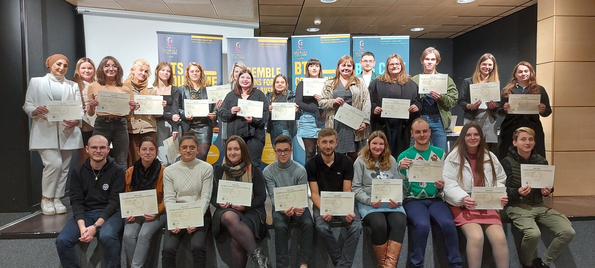 Une soirée pour fêter la réussite et l’excellence au lycée Colomb
