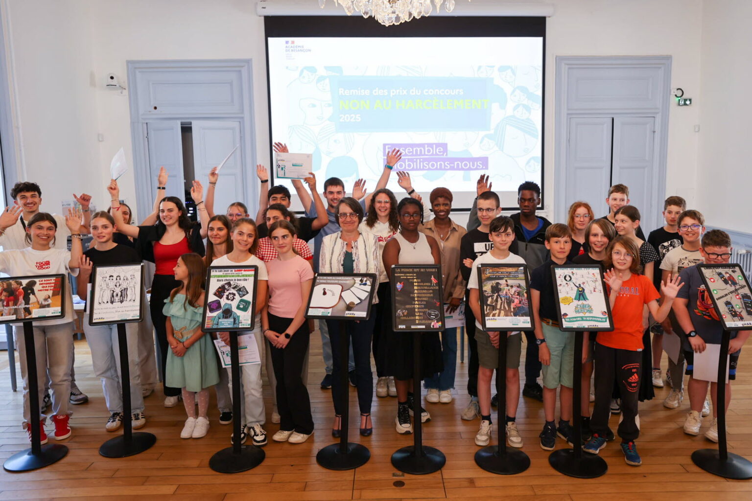 Concours « Non au harcèlement » : les meilleures affiches et vidéos ...